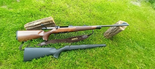 M 100