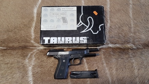 taurus-pt-99-af-9mm-luger-maroklofegyver1552476350.jpg
