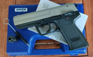 Röhm RG96 9mm PAK gáz- és riasztó pisztoly