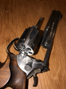Smith & Wesson M617-1 .22 LR.