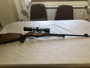 Golyós puska CZ Premium 22WMR